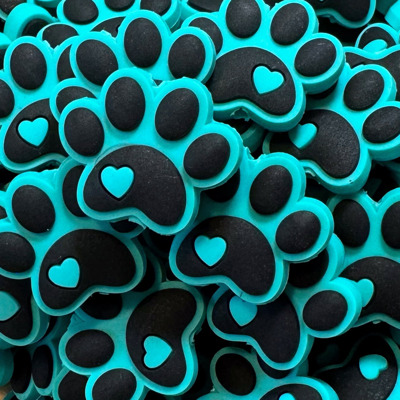 Turquoise Paw Print Focal – East Tennessee Bead Supply Company